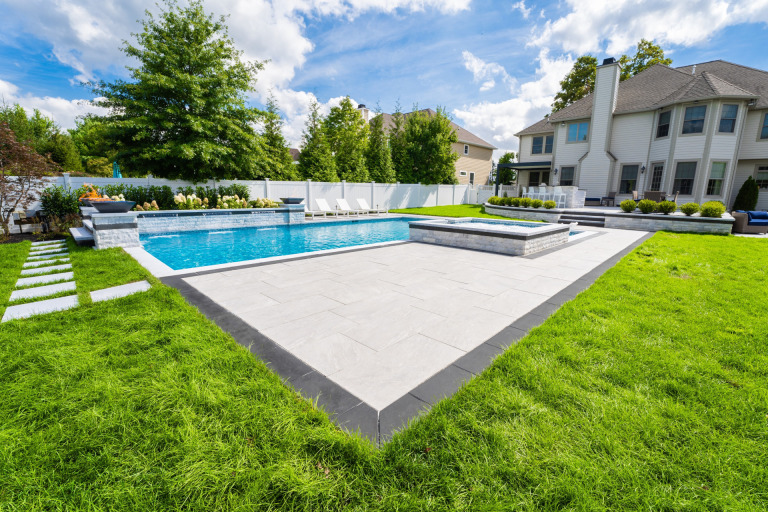 Gunite Pool Building Process: Step-by-Step Guide - EverClear Pools & Spas